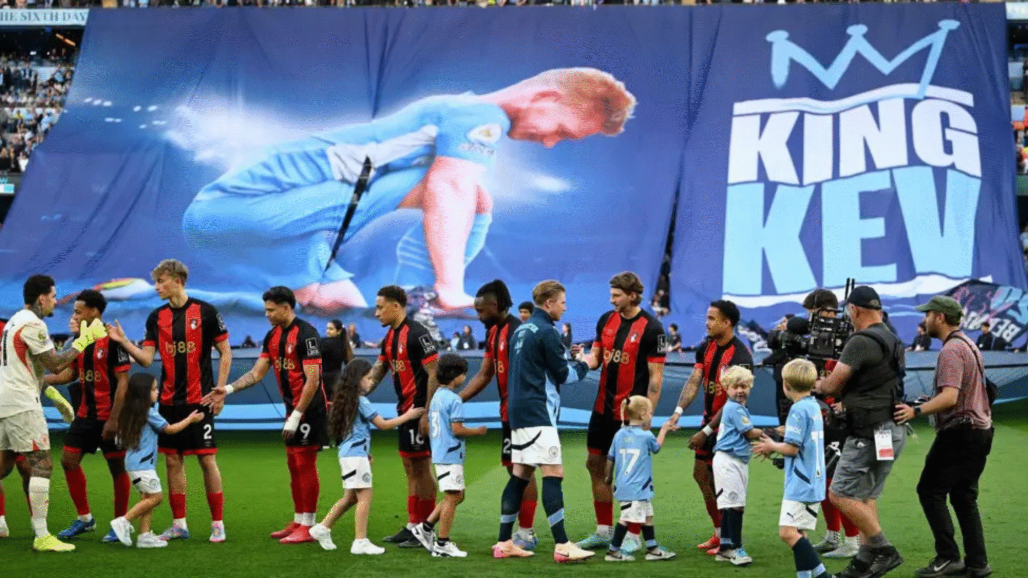 Manchester City - Bournemouth, Kevin De Bruyne's Emotional Farewell at ...