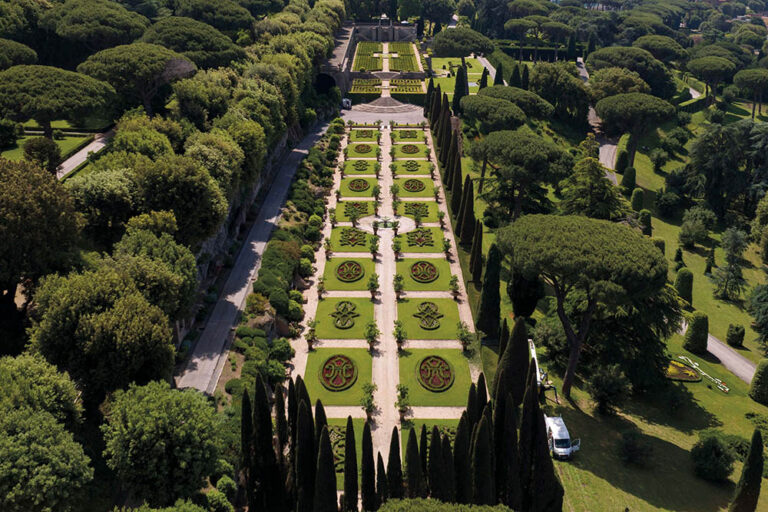 Castel Gandolfo Pope Summer Vacation: Tradition Revived 2025